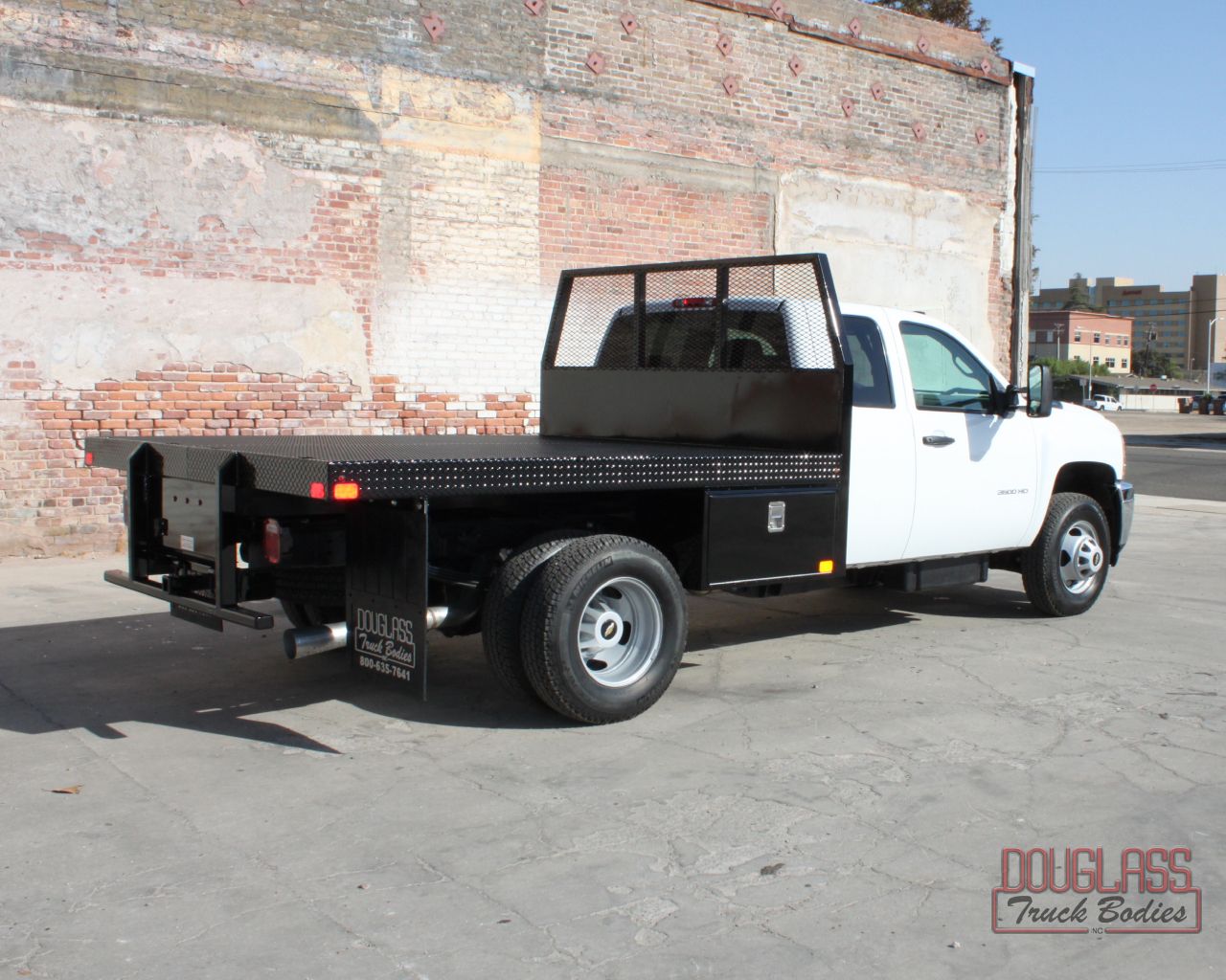 9′ Douglass Diamond Plate Flatbed - Douglass Truck Bodies
