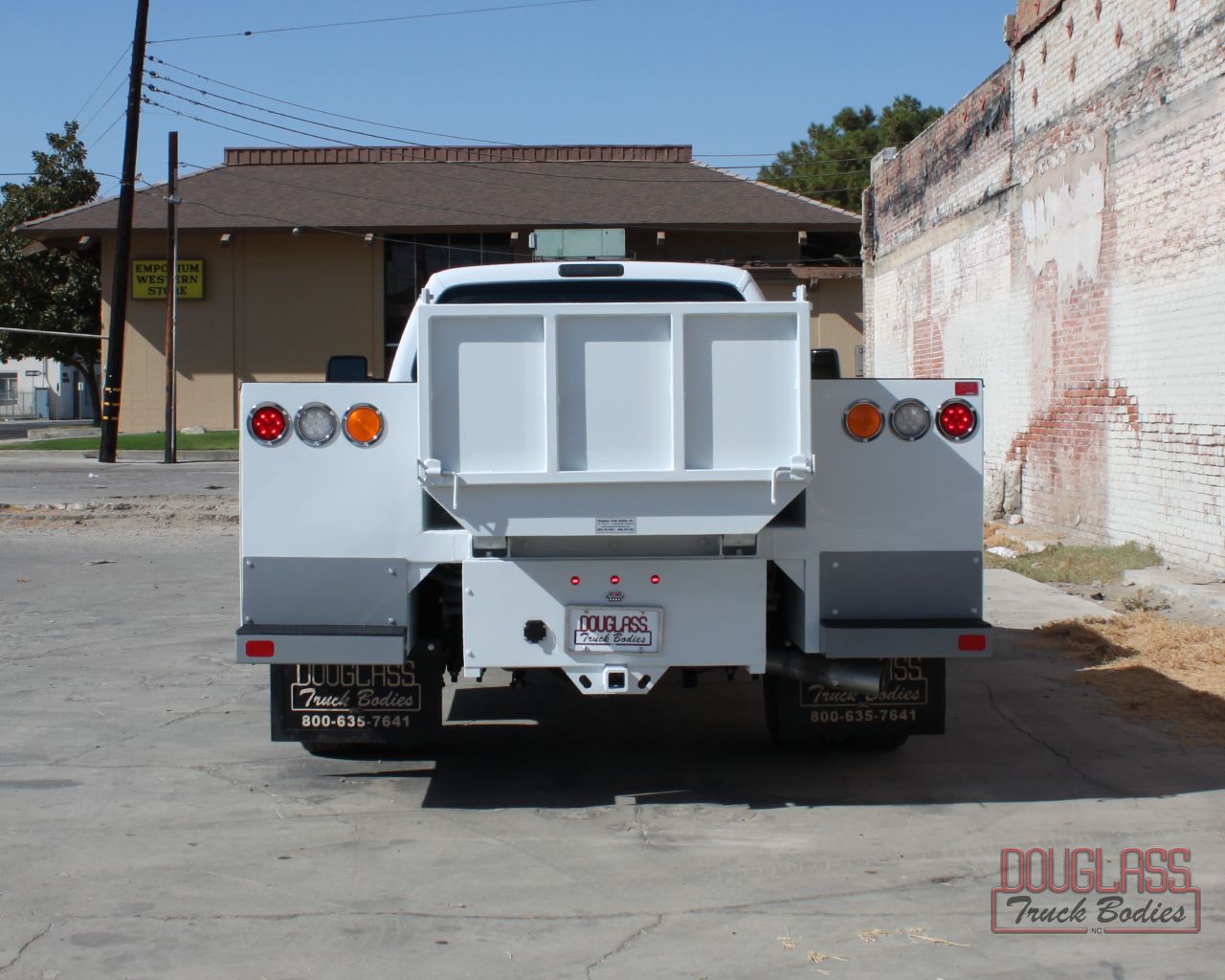 9′ Douglass Service Body with Dump - Douglass Truck Bodies