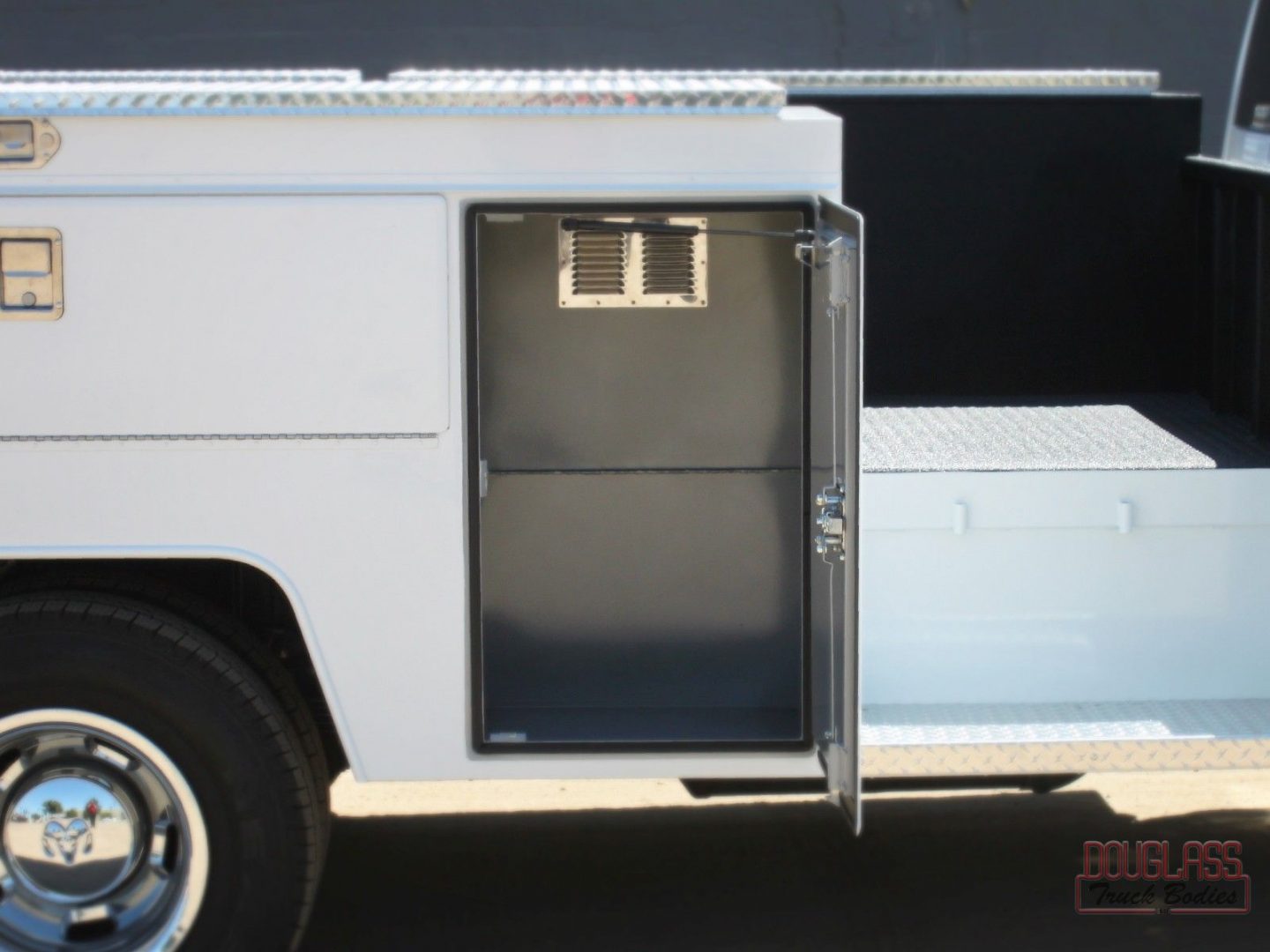 11' Douglass Service Body w/ Flip-Tops - Douglass Truck Bodies