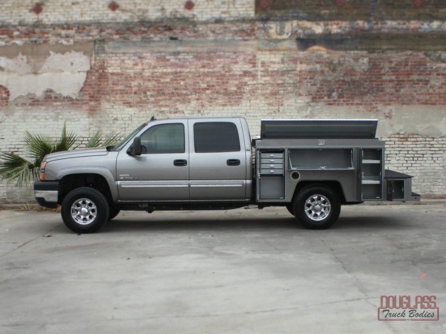 Douglass 7' Service Body w/ Flip Tops - Douglass Truck Bodies