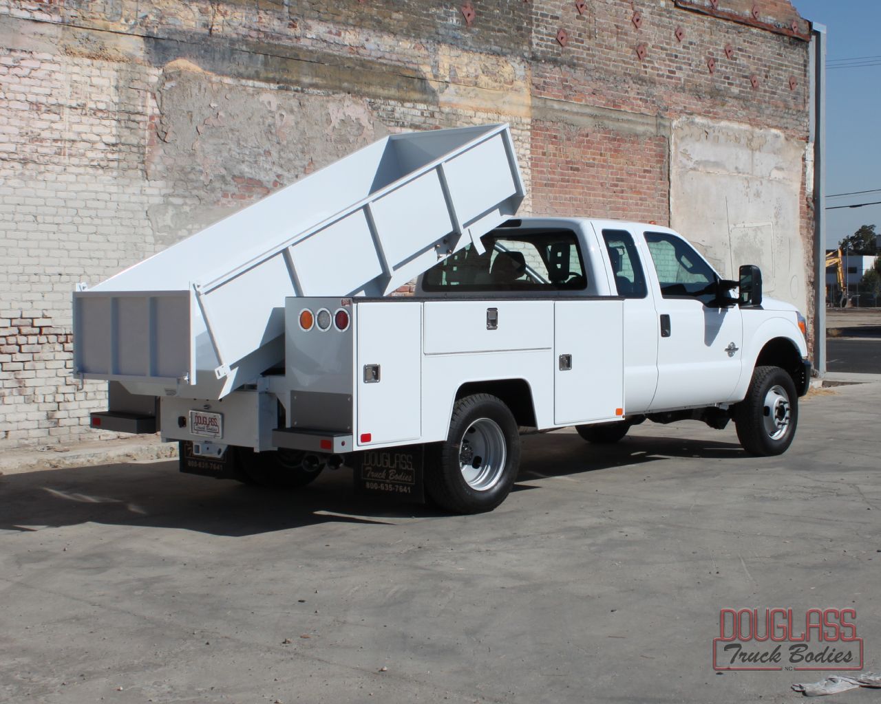 9′ Douglass Service Body with Dump - Douglass Truck Bodies
