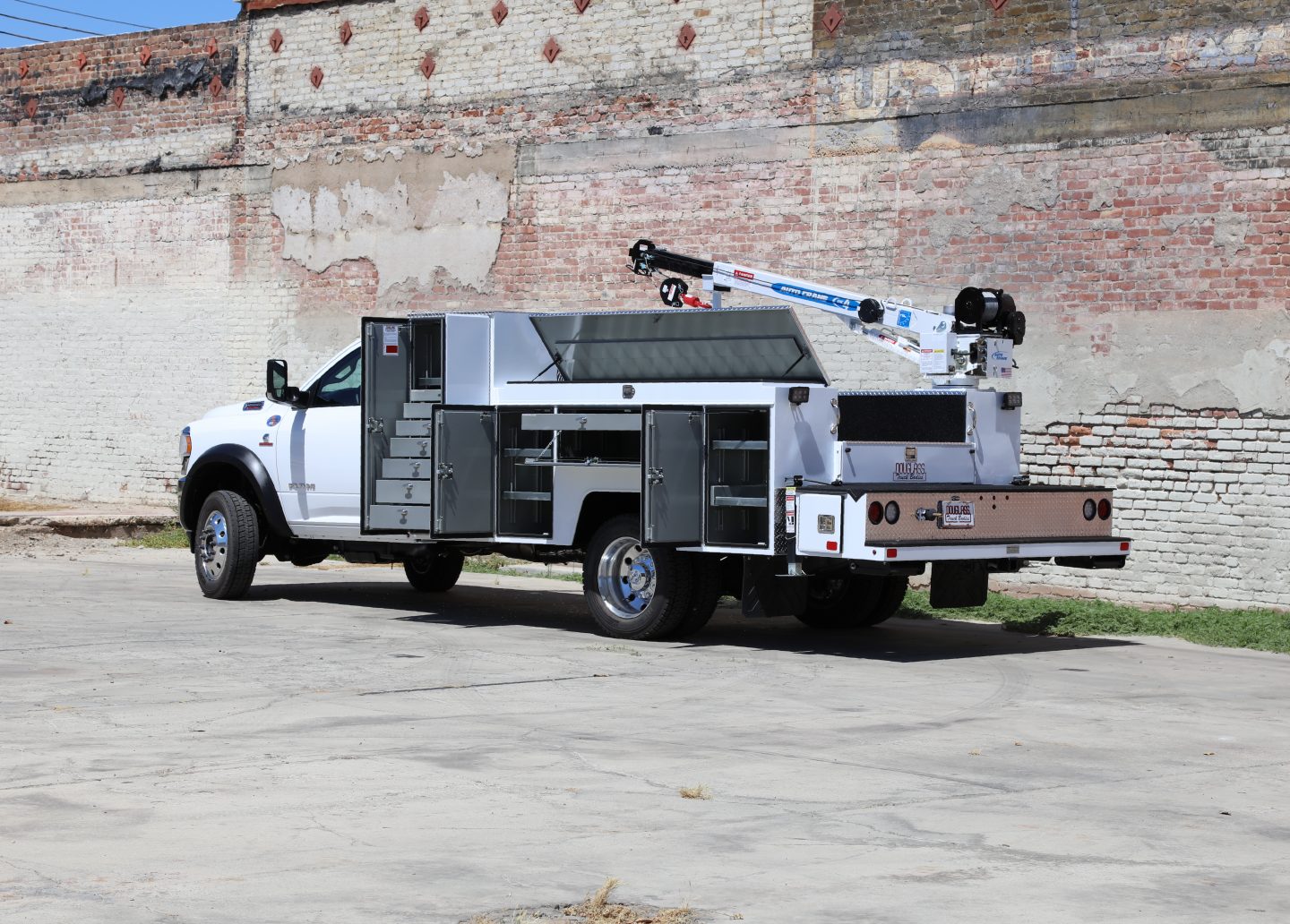 Douglass 11' Maximizer Crane Body - Douglass Truck Bodies