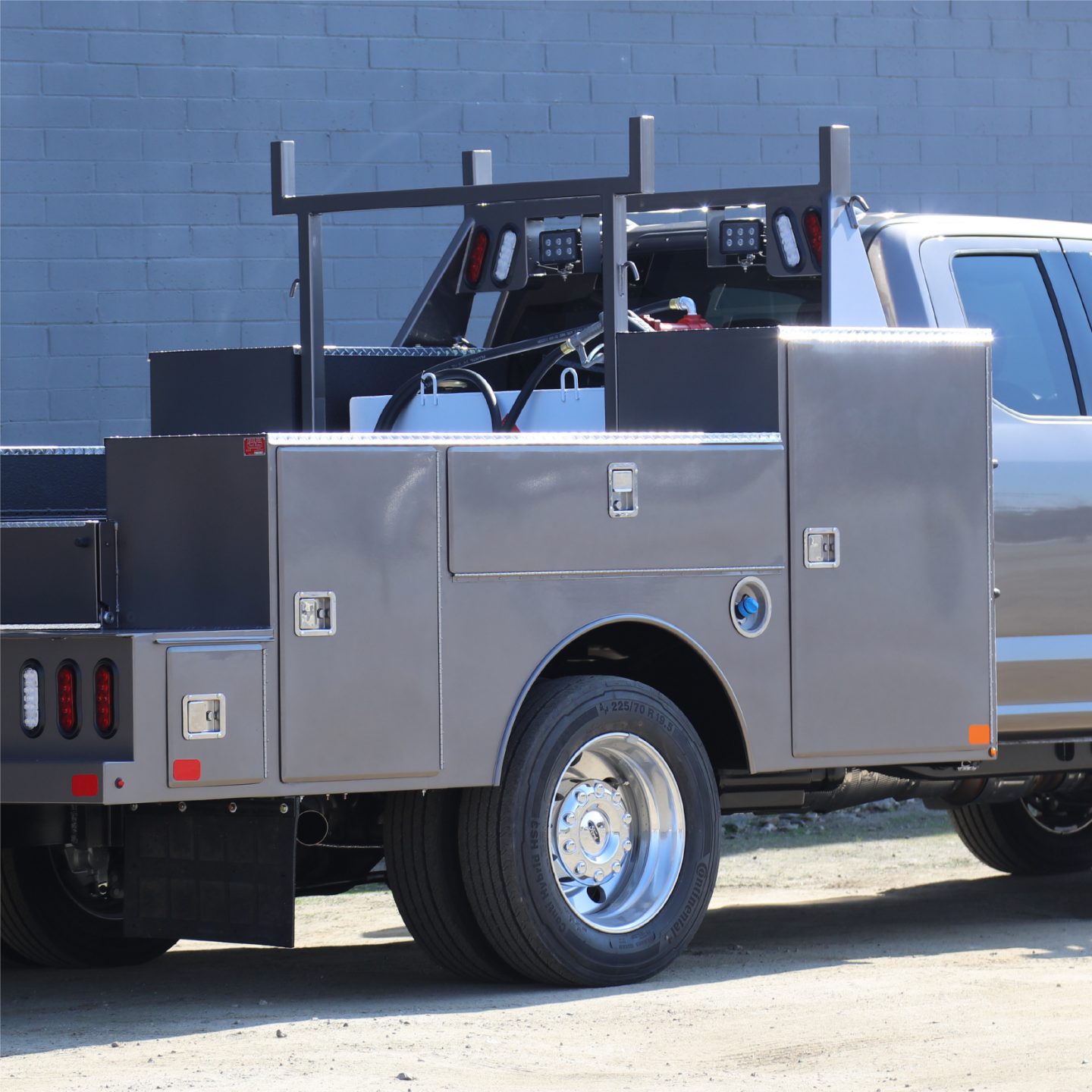 Custom Ladder Racks - Douglass Truck Bodies