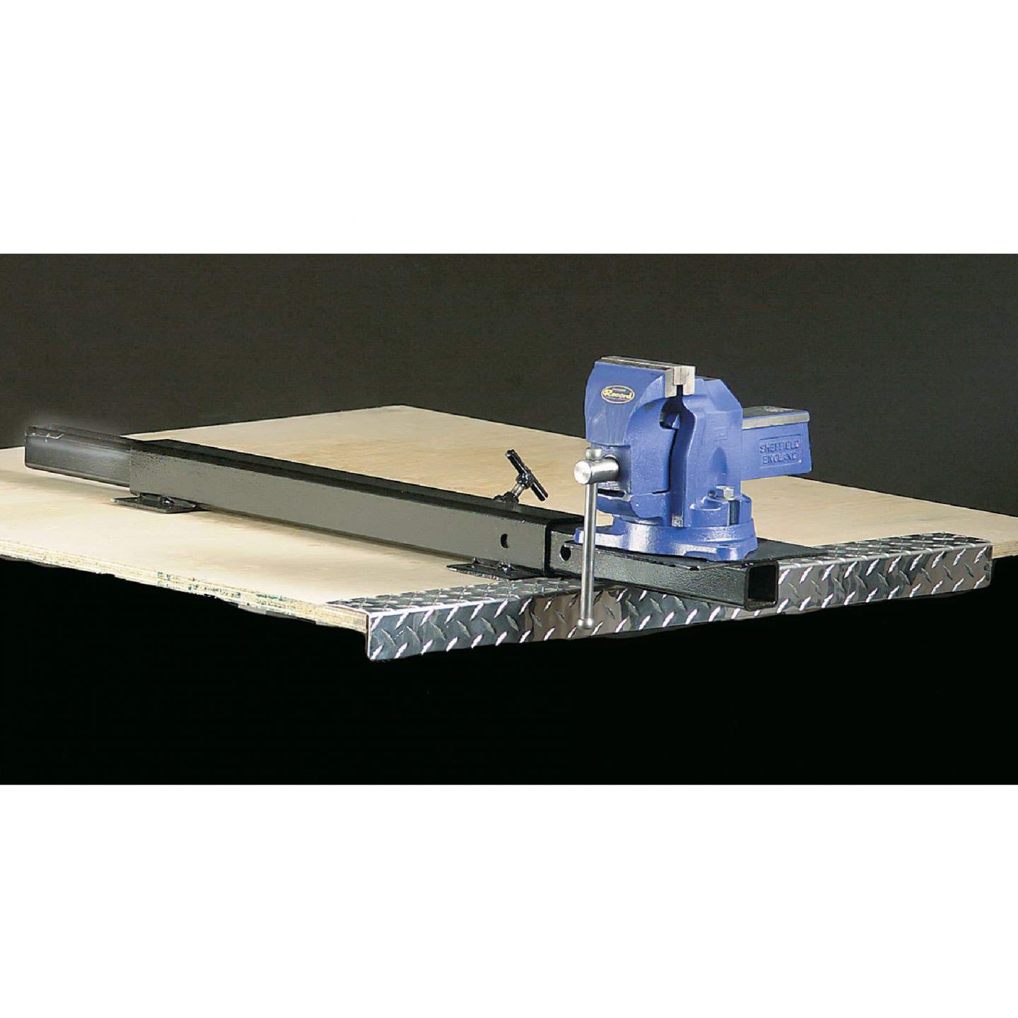 Ranger Van Vise Stand - Douglass Truck Bodies