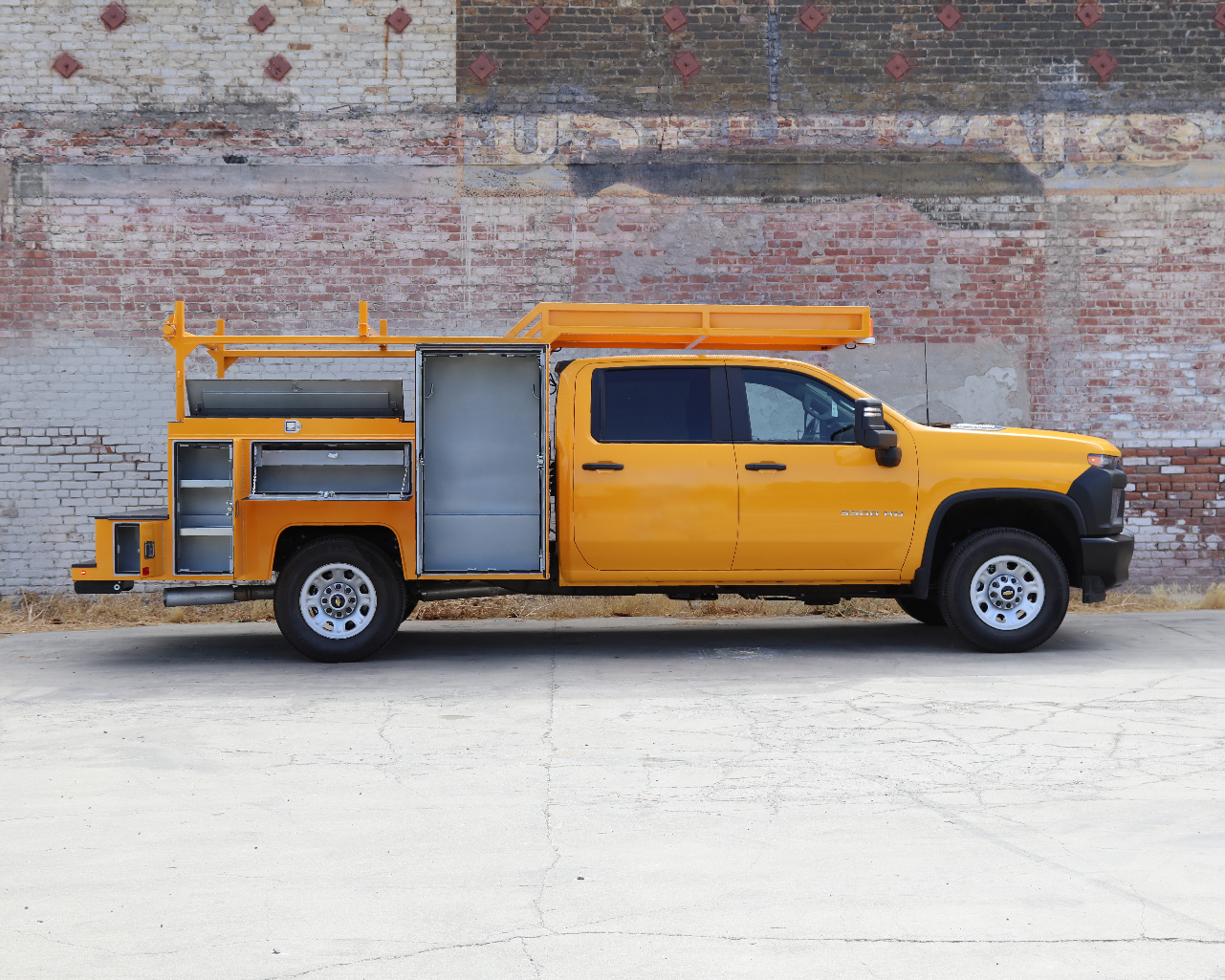 8' Custom Douglass Service Body - Douglass Truck Bodies