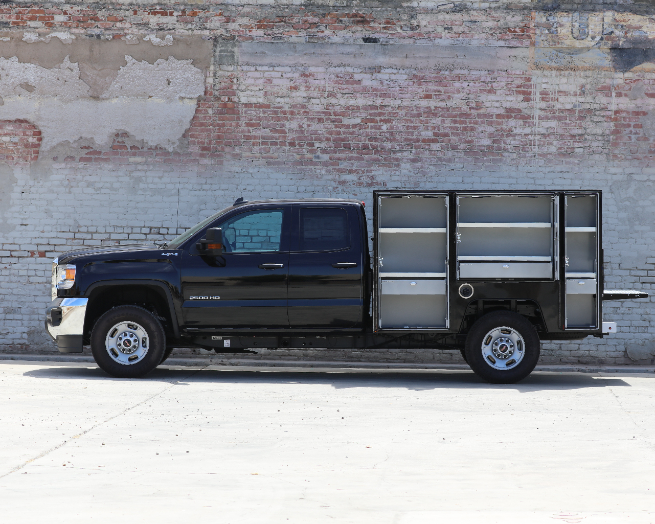 8′ Custom Douglass Service Body - Douglass Truck Bodies