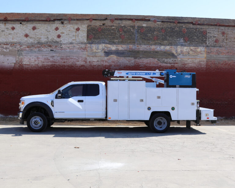 11′ Douglass Custom 6041 Maximizer Crane Body - Douglass Truck Bodies
